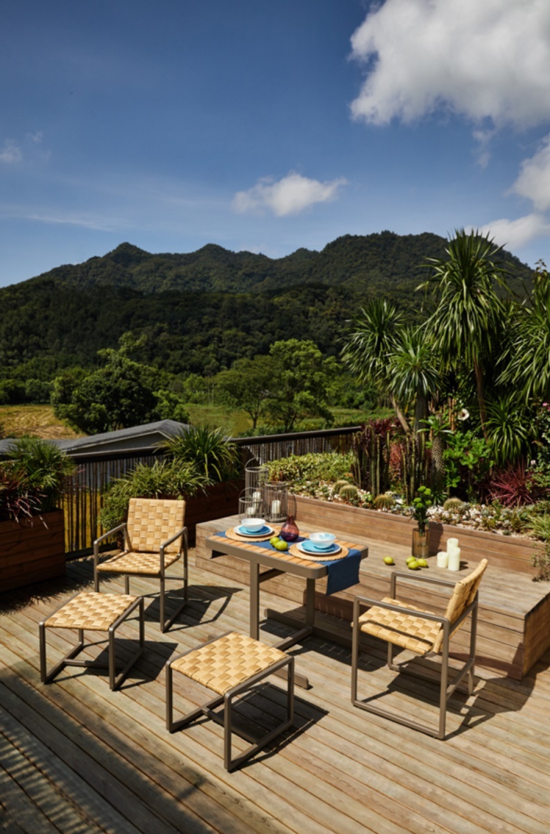 BALCONY OUTDOOR DINING SETTING